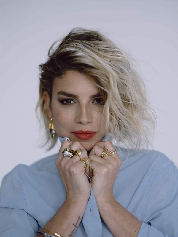 イタリアを代表するポップ・シンガーのエンマ（EMMA）インタビュー 「音楽を通じてイタリアの『美』を表現したい」